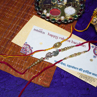 Send Rakhi Set of 3 Online | Buy Rakhi Sets of 3 for Brother Express ...